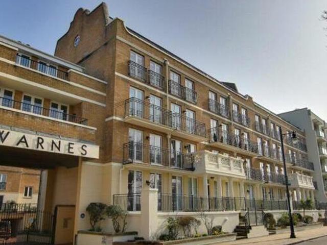 Steyne Gardens, Worthing, 2 Bedroom Flat