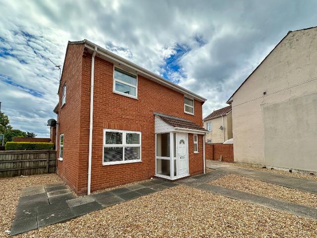 Steam Packet Terrace, Bridgwater, Somerset TA6, 3 bed semi detached house to rent, £1,500 pcm | PrimeLocation
