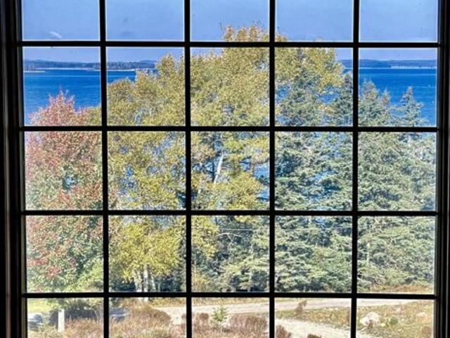 Steamboat Rd, Swans Island, Home For Sale