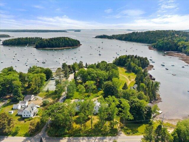 Steamboat Wharf Rd, Brooksville, Home For Sale