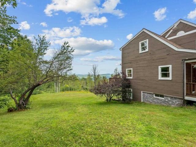 Stebbins Hill Rd, Lancaster, Home For Sale