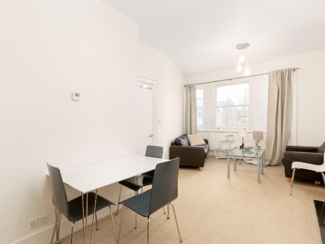 Steeles Road, Belsize Park NW3, 1 bed flat to rent, £2,150 pcm | PrimeLocation