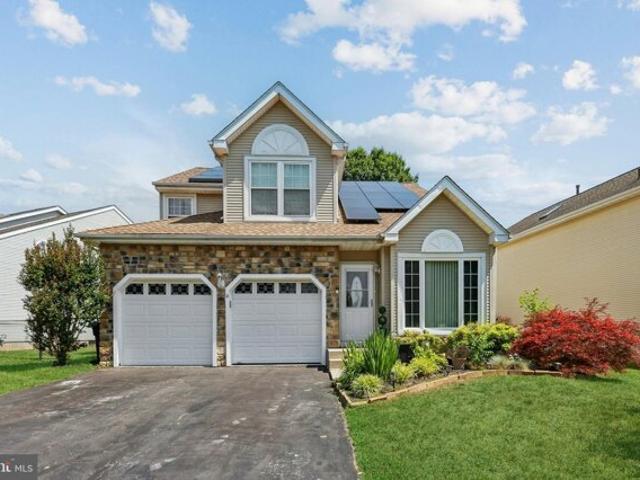 Steeplechase Blvd, Burlington, Home For Sale