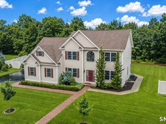 Steeplechase Dr, Southington, Home For Sale