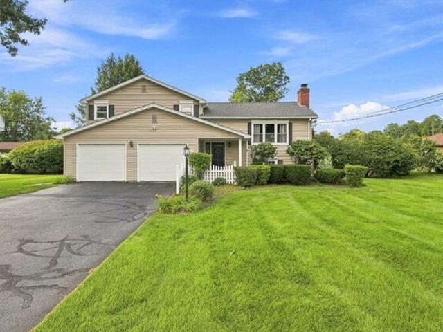 Steiger Dr, Westfield, Home For Sale