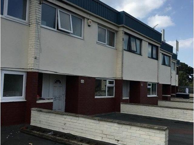 Stella Precinct Seaforth Road, Liverpool L21, 3 bed maisonette to rent, £695 pcm | PrimeLocation