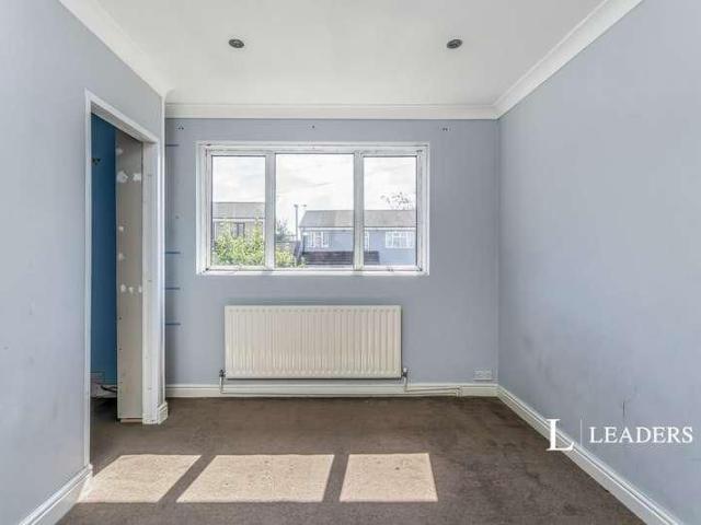 Stelling Road, Erith, DA8