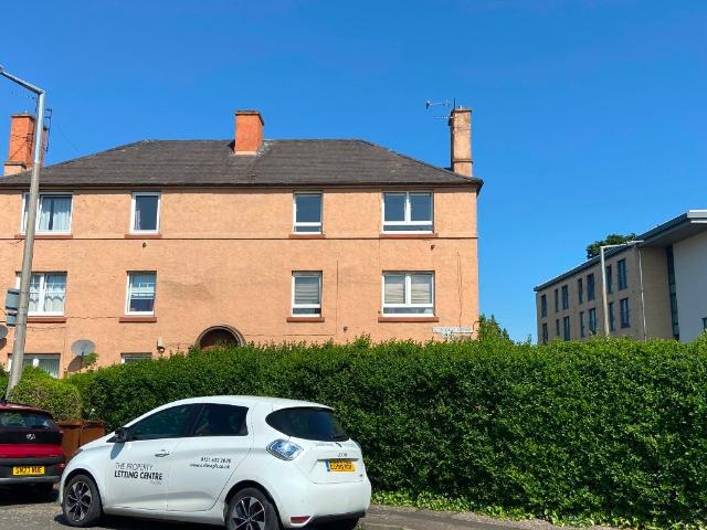 Stenhouse Avenue West, Stenhouse, Edinburgh EH11, 2 bed flat to rent, £1,150 pcm | PrimeLocation