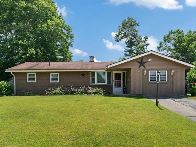 Stephen Dr, Brockton, Home For Sale