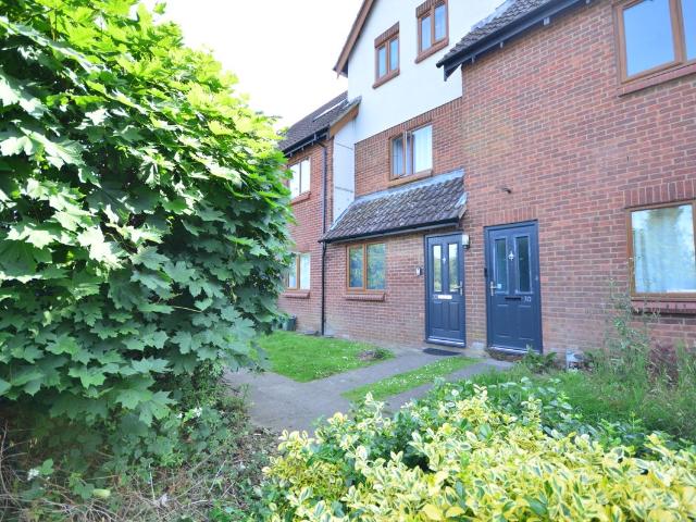 Stephenson Way, Corby NN17, 2 bed flat to rent, £945 pcm | PrimeLocation