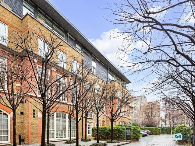Stepney City Apartments, 49 Clark Street, London E1, 1 bed flat to rent, £1,750 pcm | PrimeLocation