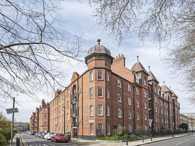 Stepney Green, E1, Stepney, London, E1 1 bed flat to rent £3,000 pcm £692 pw