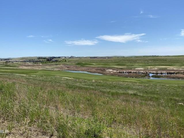 Stepping Stone Pkwy Lot 3, Watford City, ND 58854