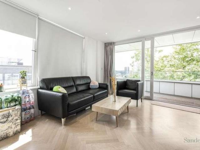 Sterling Way, Islington, London, N7