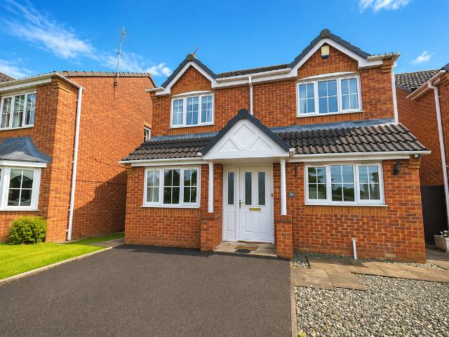 Sterling Close, Ripley DE5, 4 bed property to rent, £1,400 pcm | PrimeLocation