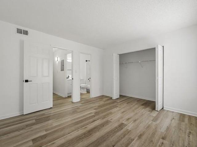 Sterling Glen Apartments 1 Bedroom Apartment for Rent at 1121 Indian Trail Lilburn Rd, Norcross, GA 30093