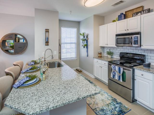 Sterling Manor 2 Bedroom Apartment for Rent at 155 Sterling Manor Dr, Williamsburg, VA 23185