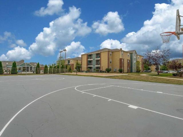 Sterling on First 3 Bedroom Apartment for Rent at 117 Sterling Ct, Savoy, IL 61874