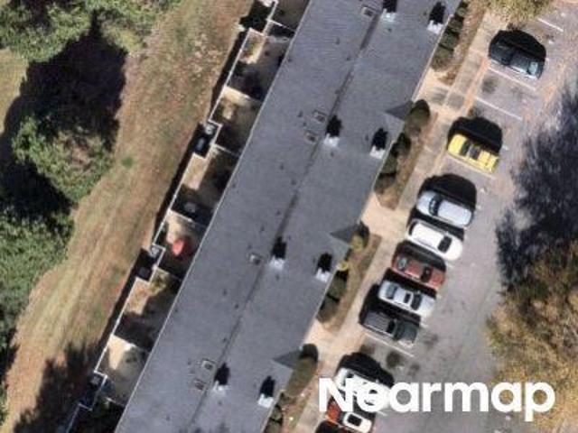 Sterling Pointe Dr