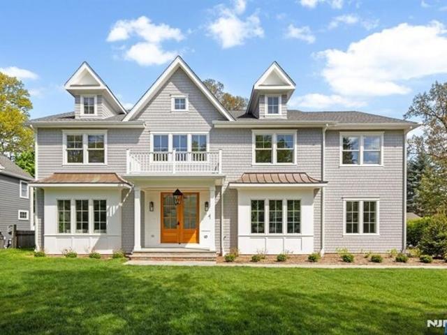 Sterling Pl, Ridgewood, Home For Sale