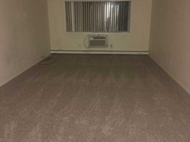 Sterling Place 2 Bedroom Apartment for Rent at 209 E Market St, Burlington, WI 53105