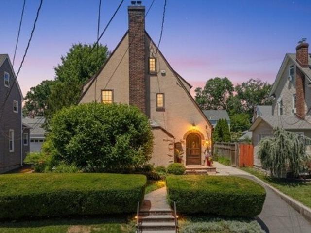 Sterling Rd, Union Twp, Home For Sale
