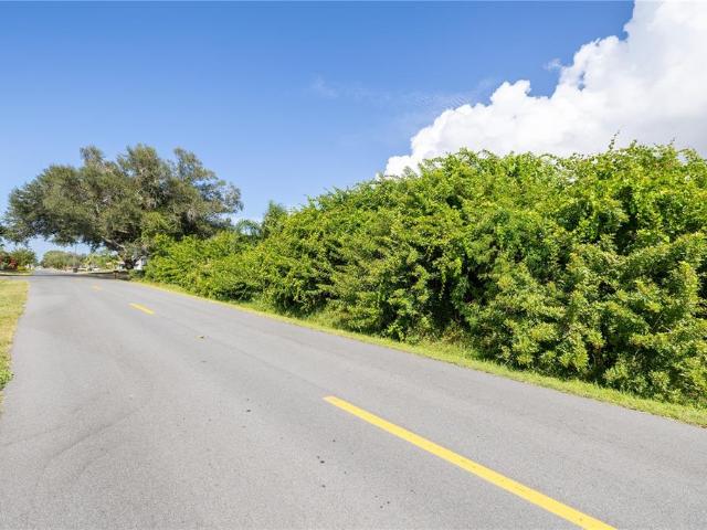 Sterling Rd, Venice, FL 34293 | MLS #A4669 | Compass