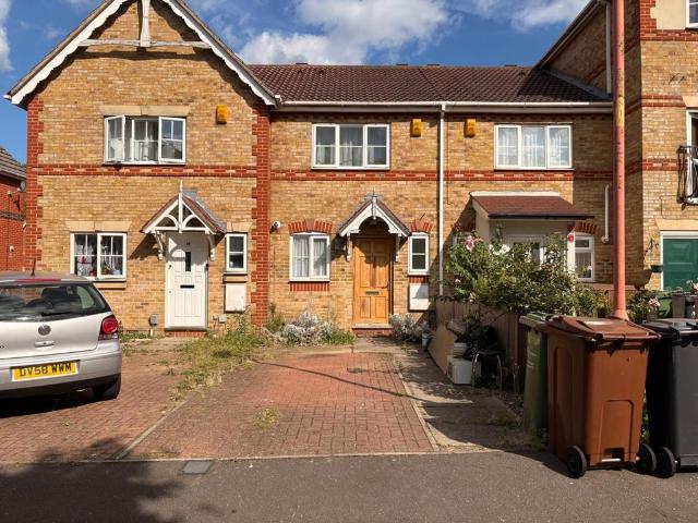 Stern Close, Barking 2 bed property to rent £1,850 pcm £427 pw