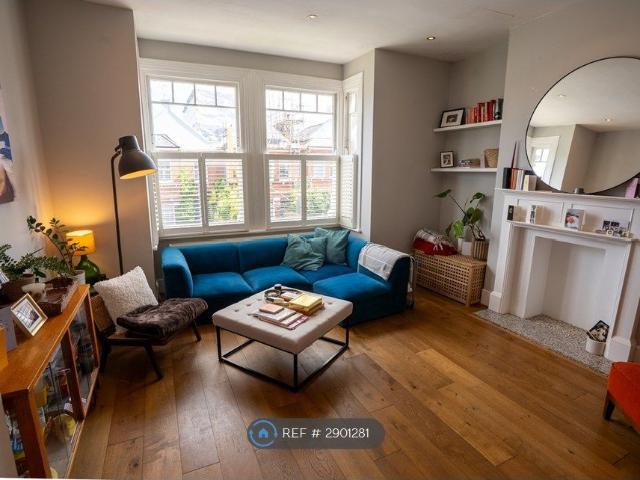 Sternhold Avenue, London SW2, 3 bed maisonette to rent, £2,750 pcm | PrimeLocation