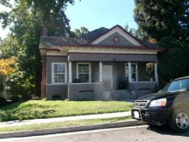 Stillman St