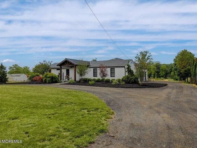 Stillhouse Rd, Millstone, Farm House For