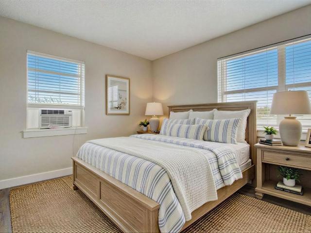 Stillwater Cove 3 Bedroom Apartment for Rent at 1400 5th Ave N, Naples, FL 34102 Old Naples