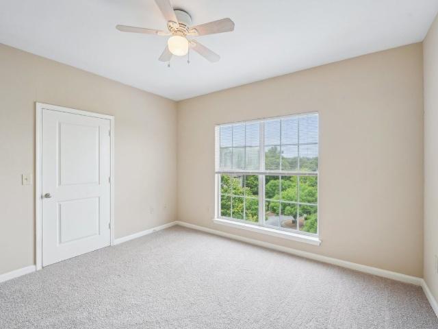 Stillwood Farms Apartments at Newnan 2 Bedroom Apartment for Rent at 2050 Newnan Crossing Blvd E, Newnan, GA 30265