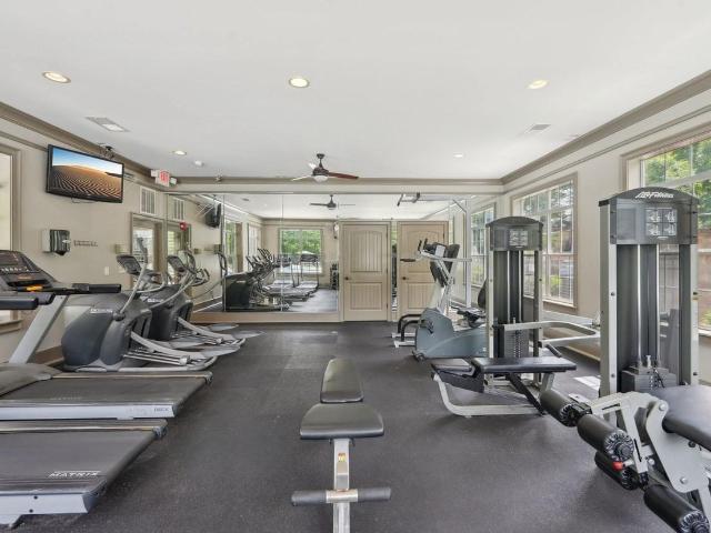 Stillwood Farms Apartments at Newnan 2 Bedroom Apartment for Rent at 2050 Newnan Crossing Blvd E, Newnan, GA 30265