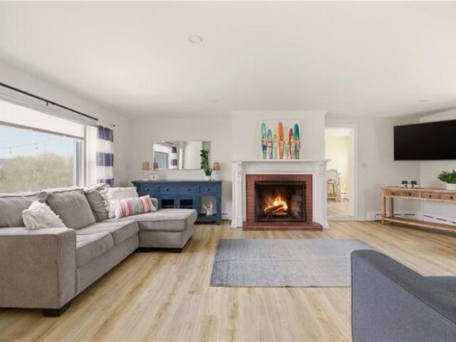 Stimpson St, Middletown, Home For Sale
