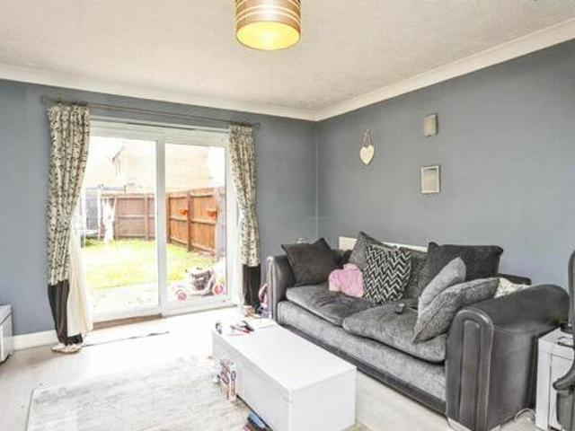 Stirling Drive, Coddington, 3 Bedroom Link