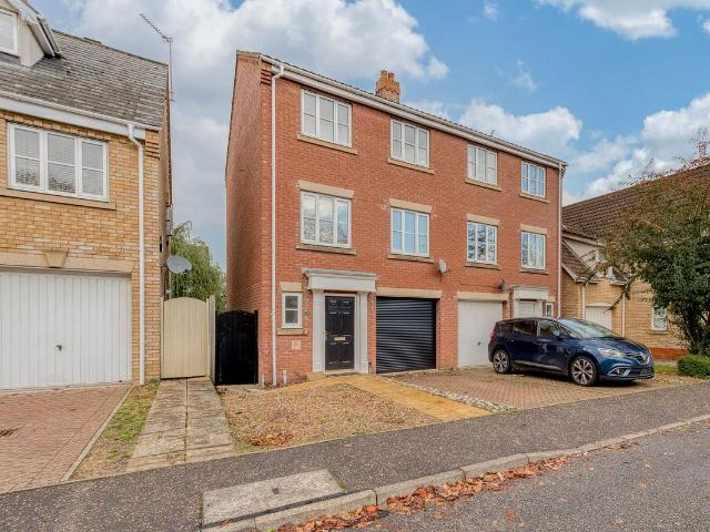 Stirling Road, Norwich NR6, 4 bed town house to rent, £1,650 pcm | PrimeLocation
