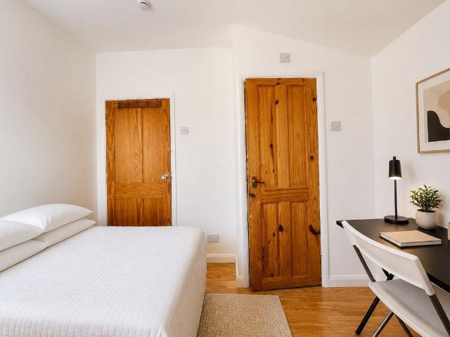 Stirling Road, London E13, Room to rent, £650 pcm | PrimeLocation