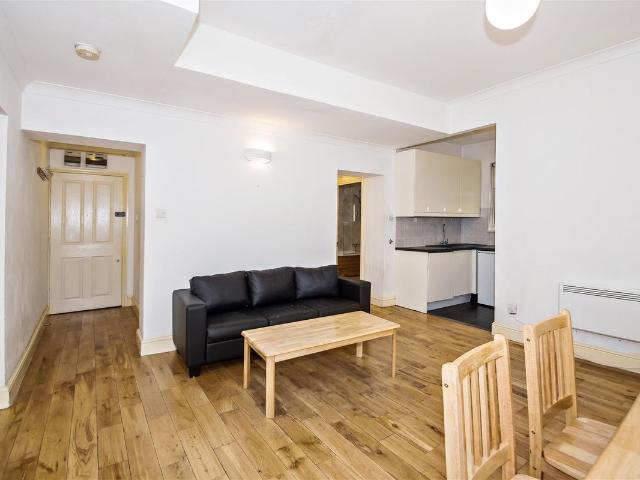 Strype Street, Spitalfields E1, 2 bed flat to rent, £2,400 pcm | PrimeLocation