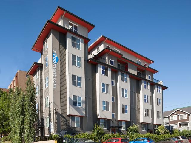 Strada Convenient UW living