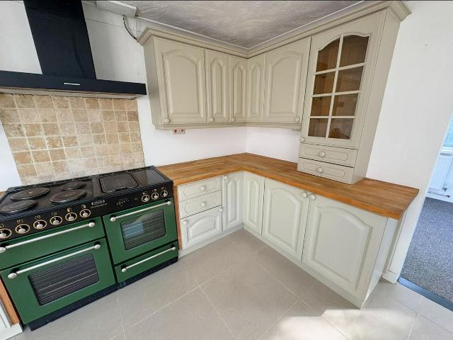 Straight Furlong, Pymoor CB6, 4 bed detached bungalow to rent, £1,700 pcm | PrimeLocation