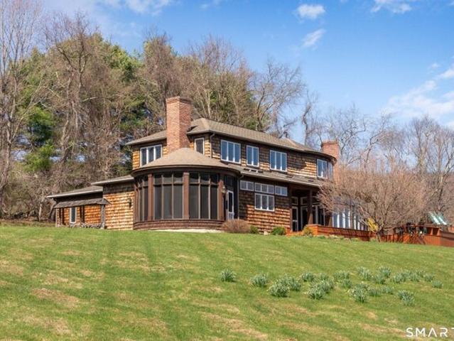 Straight Rd, Kent, Home For Sale