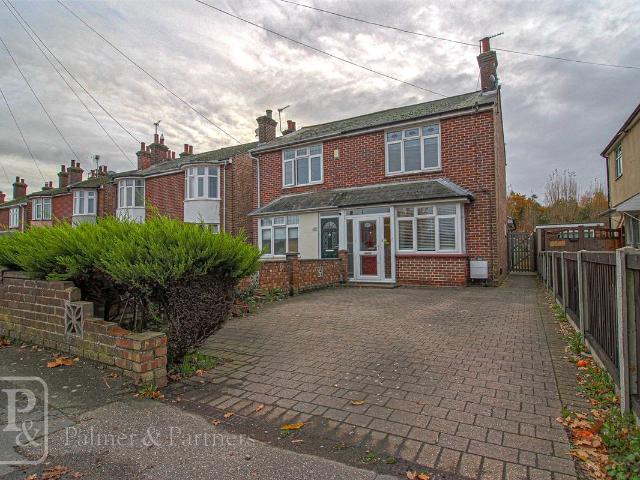 Straight Road, Colchester, Essex CO3, 3 bed semi detached house to rent, £1,650 pcm | PrimeLocation