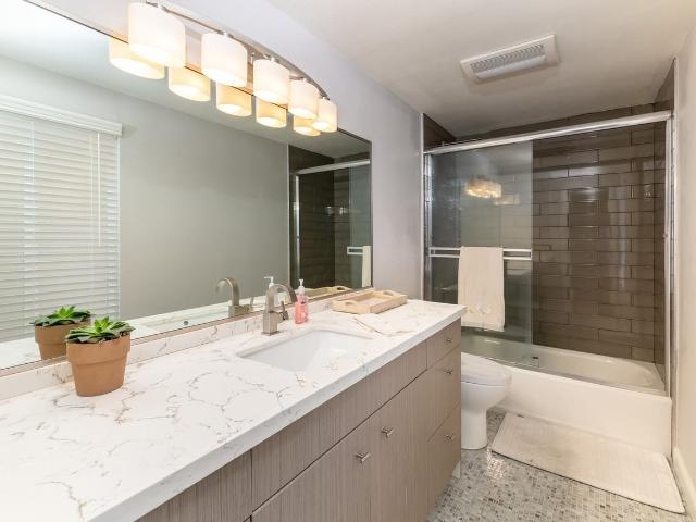 Strand 5 3 Bedroom Apartment for Rent at 2208 The Strand, Manhattan Beach, CA 90266 Sand Section