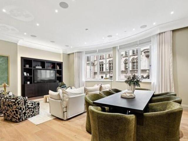 Strand Chambers, Strand, 2 Bedroom Apartment