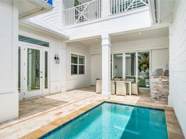 Strand Dr, Vero Beach, Home For Sale