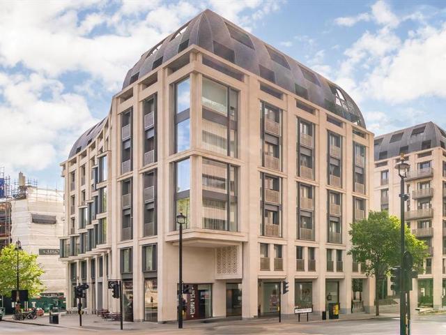 Strand, LONDON WC2R 1 bed flat to rent £4,177 pcm £964 pw