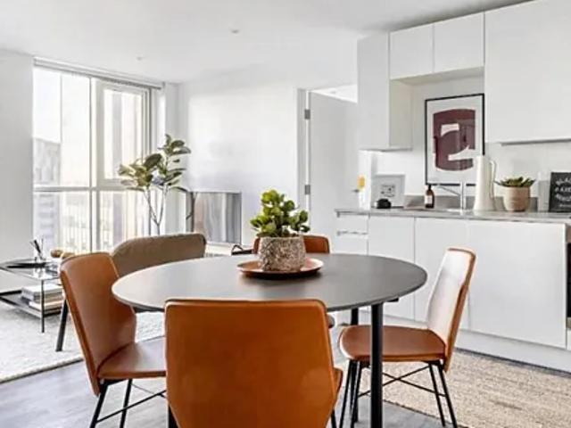 Strand Street, Waterfront, Liverpool, L1 8LP, United Kingdom | 3 bed apartment for rent #132088249 | Rentberry