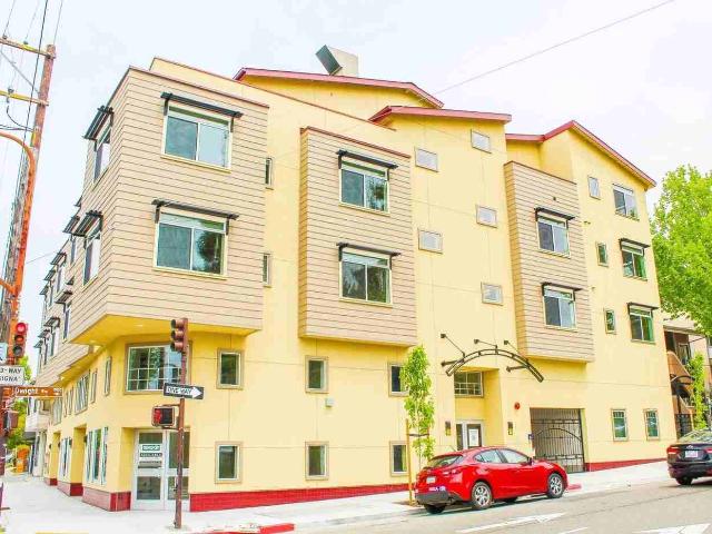 Stranda Apartments 2 Bedroom Apartment for Rent at 1901 Dwight Way, Berkeley, CA 94704 Downtown Berkeley