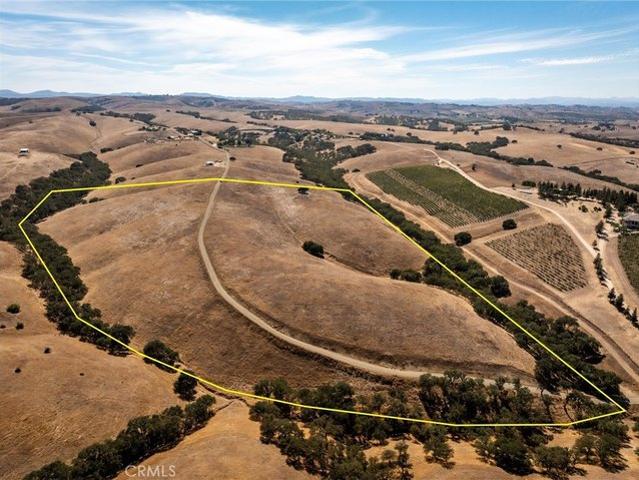 Straw Ridge Rd, Paso Robles, CA 93446